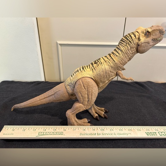 Mattel | Toys | Jurassic World Tyrannosaurus T Rex Hunt N Chomp ...